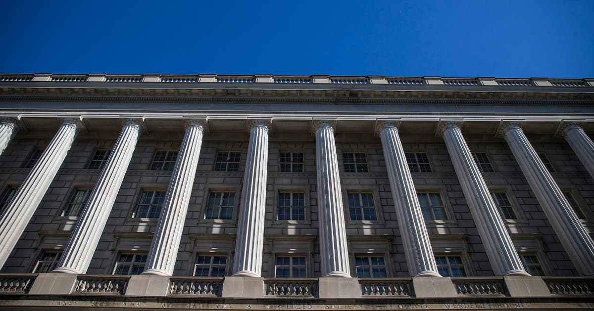 What Is the Difference Between the Statutory and Effective Tax Rate?